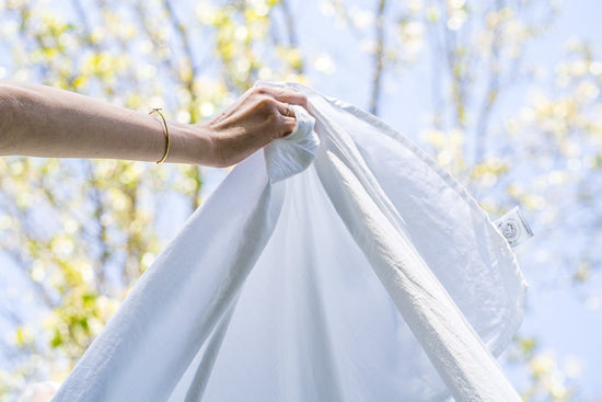 How to Wash White Sheets | The Do’s and Don’ts – Delilah Home